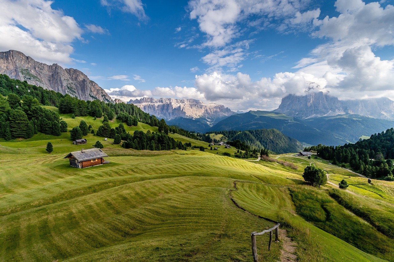 Why Village Life is Better Than City Life: 10 Compelling Reasons ...